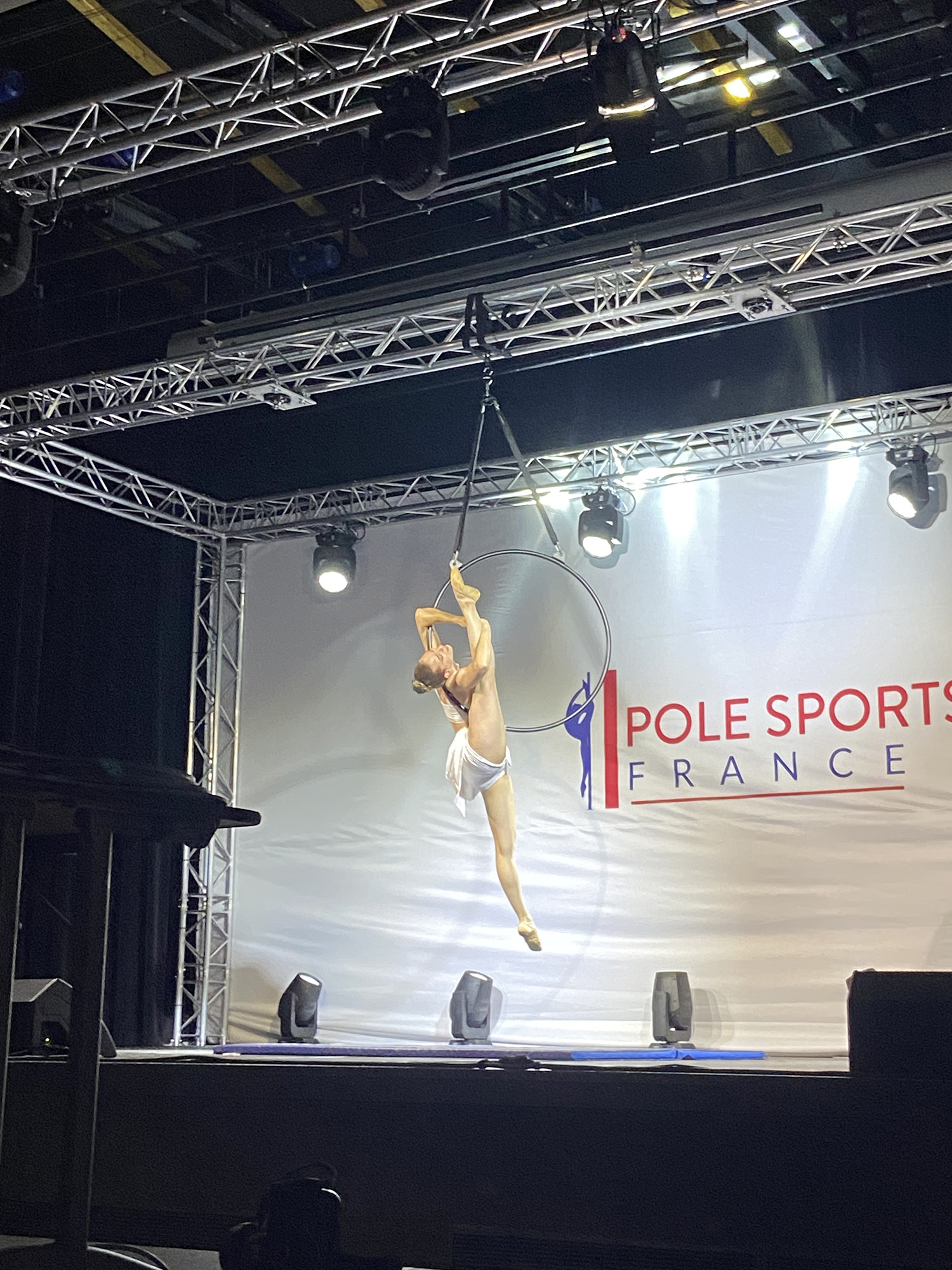 PSF 2024 : la team a débarqué en force !! - Pole Dance and Co ...